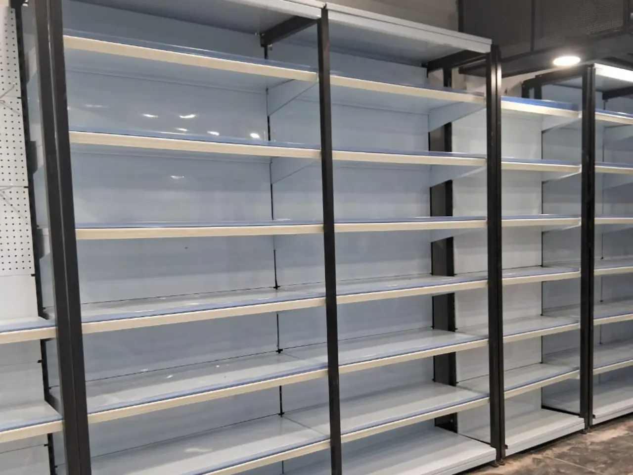 Modern Display Racks Installation Gujarat