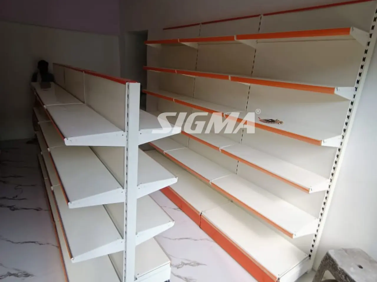 Premium and Custom Display Racks Installation in Auraiya